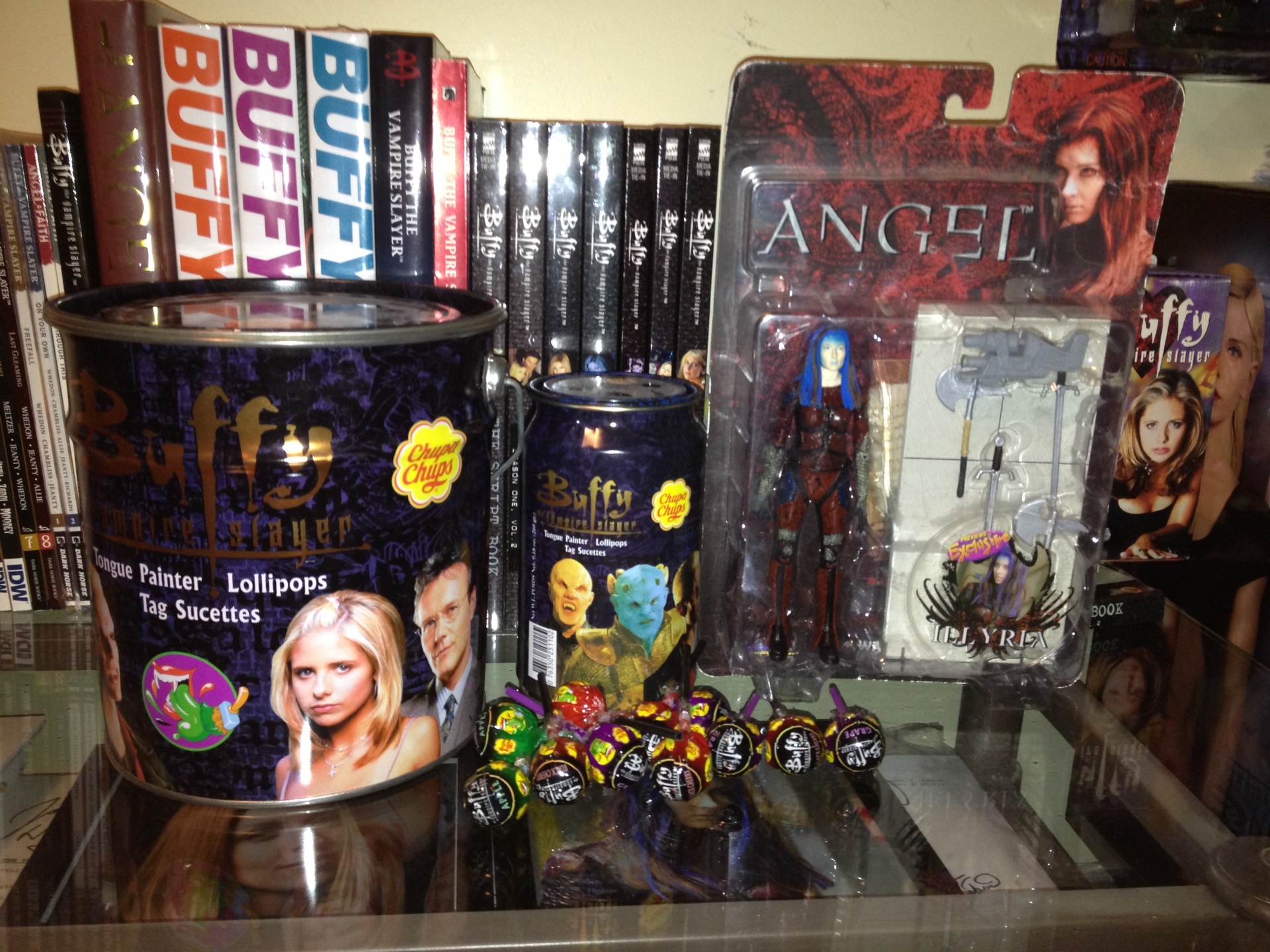 spanky87's Home Theater Gallery - Buffy the Vampire Slayer room (34 photos)