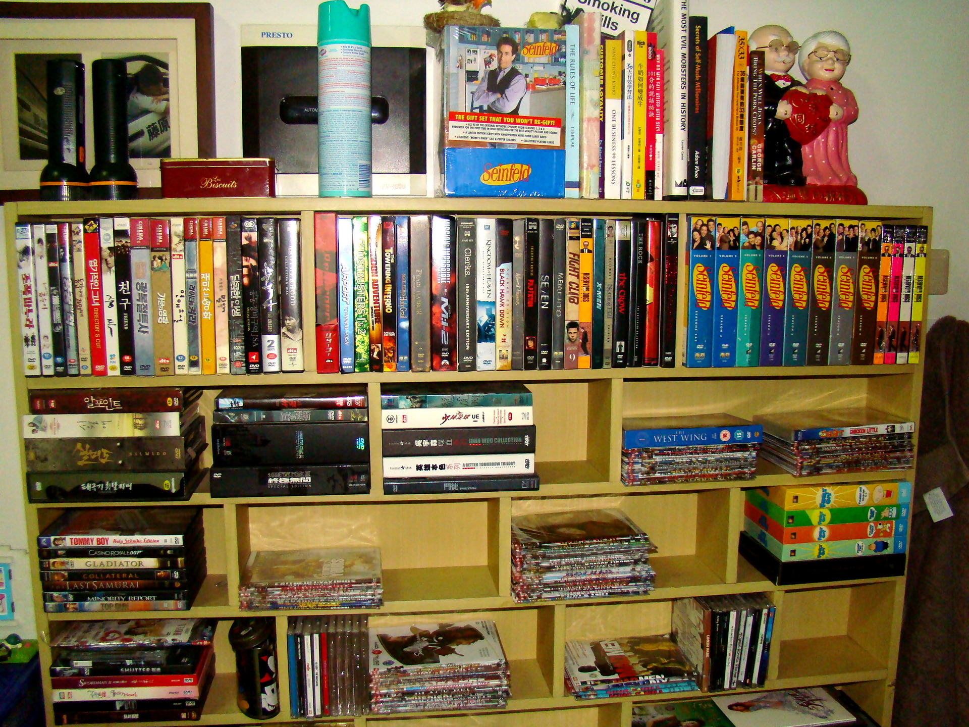 MrOrange's Home Theater Gallery - My DVDs Collection (20 photos)