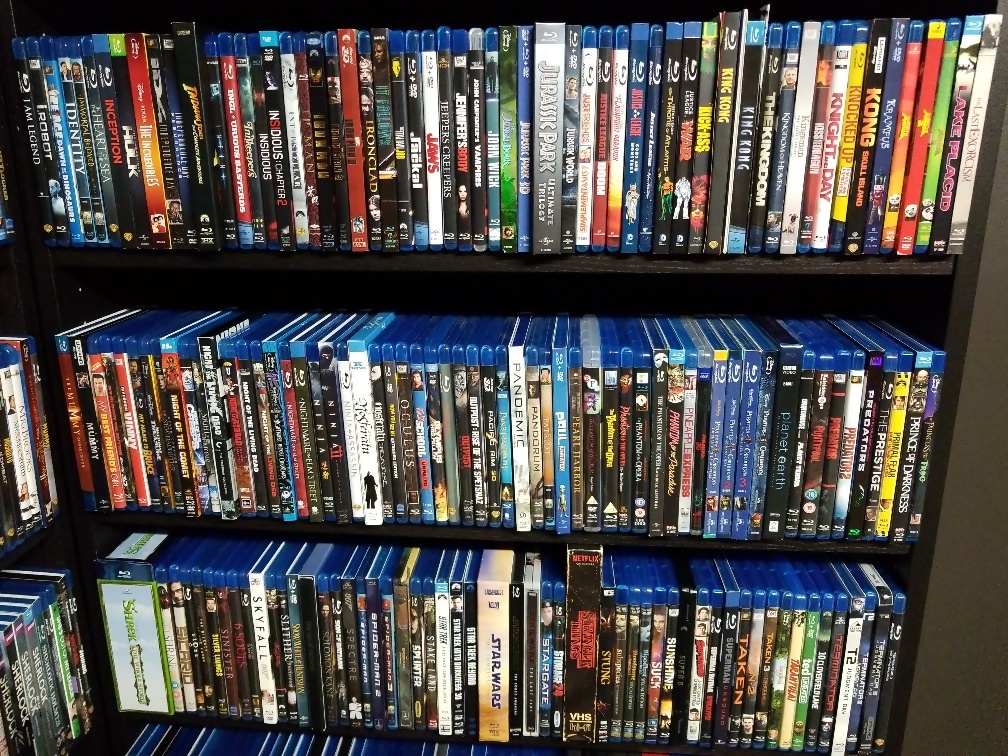 umich08's Home Theater Gallery - Man Cave (84 photos)