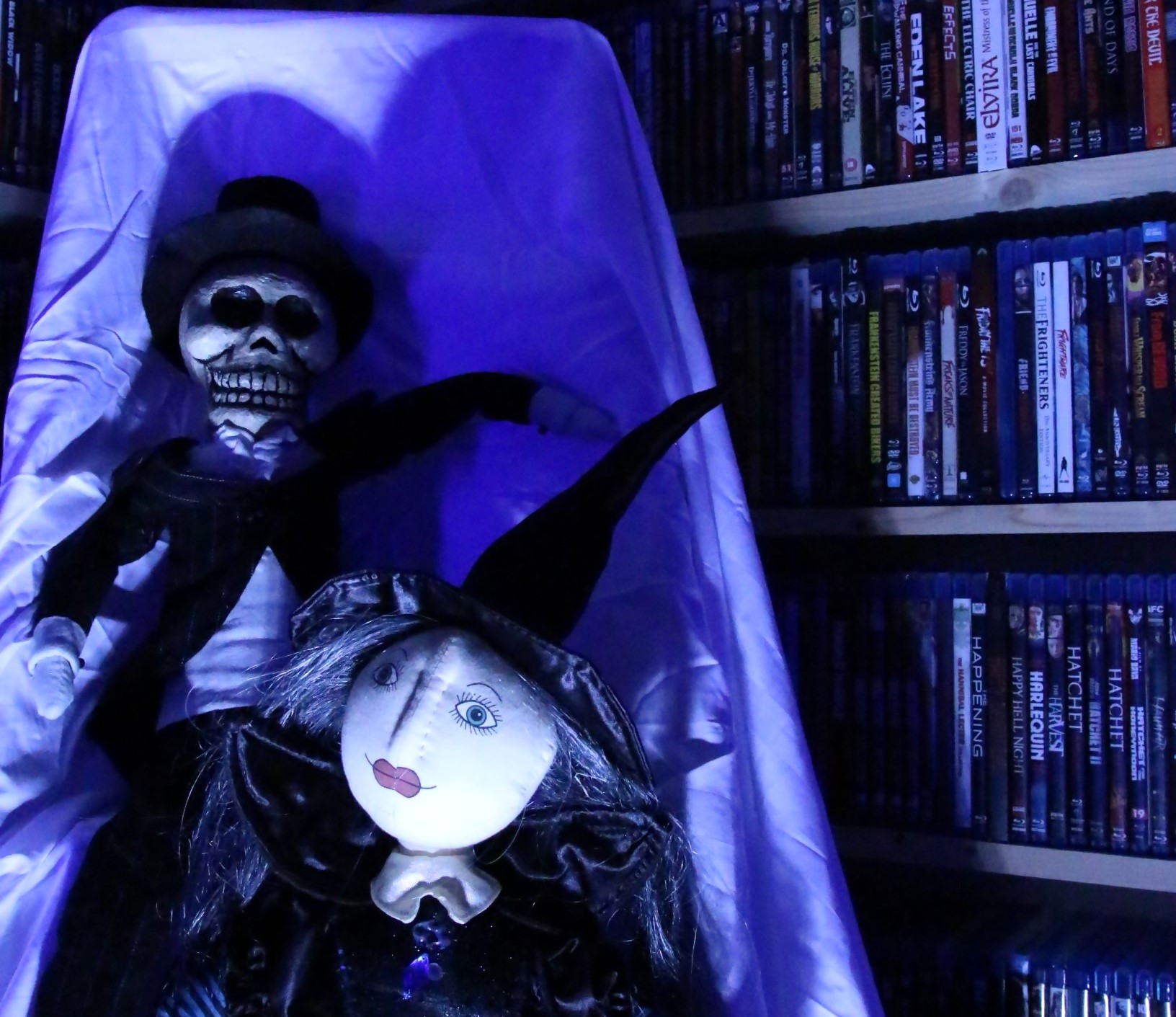 Keymaster's Home Theater Gallery - Cinema Room and Film Library (25 photos)