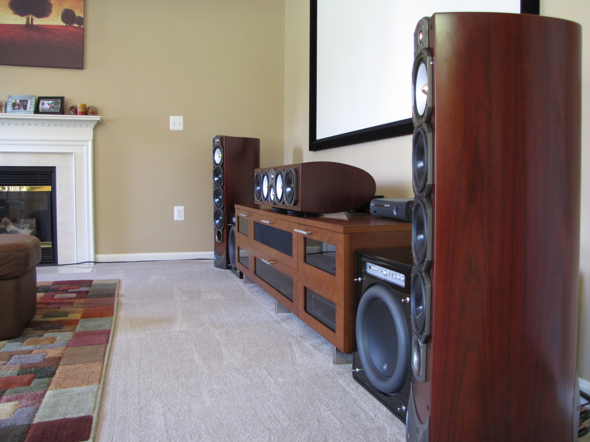 KCWolfPck's Home Theater Gallery - Paradigm Home Theater (45 photos)