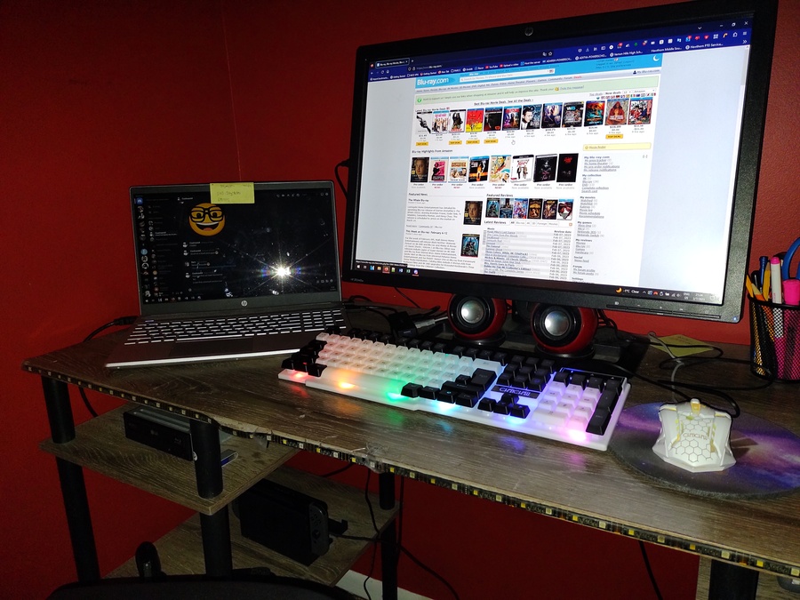 darspf's Home Theater Gallery - ghetto pc setup (4 photos)