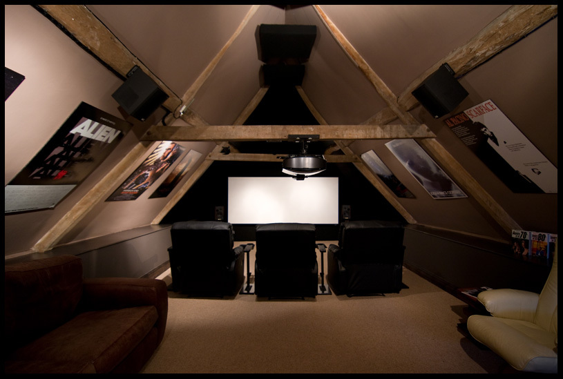 shockabuku's Home Theater Gallery - batbarn (37 photos)