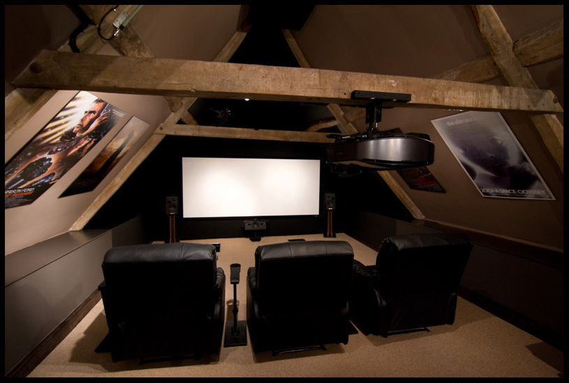 shockabuku's Home Theater Gallery - batbarn (37 photos)