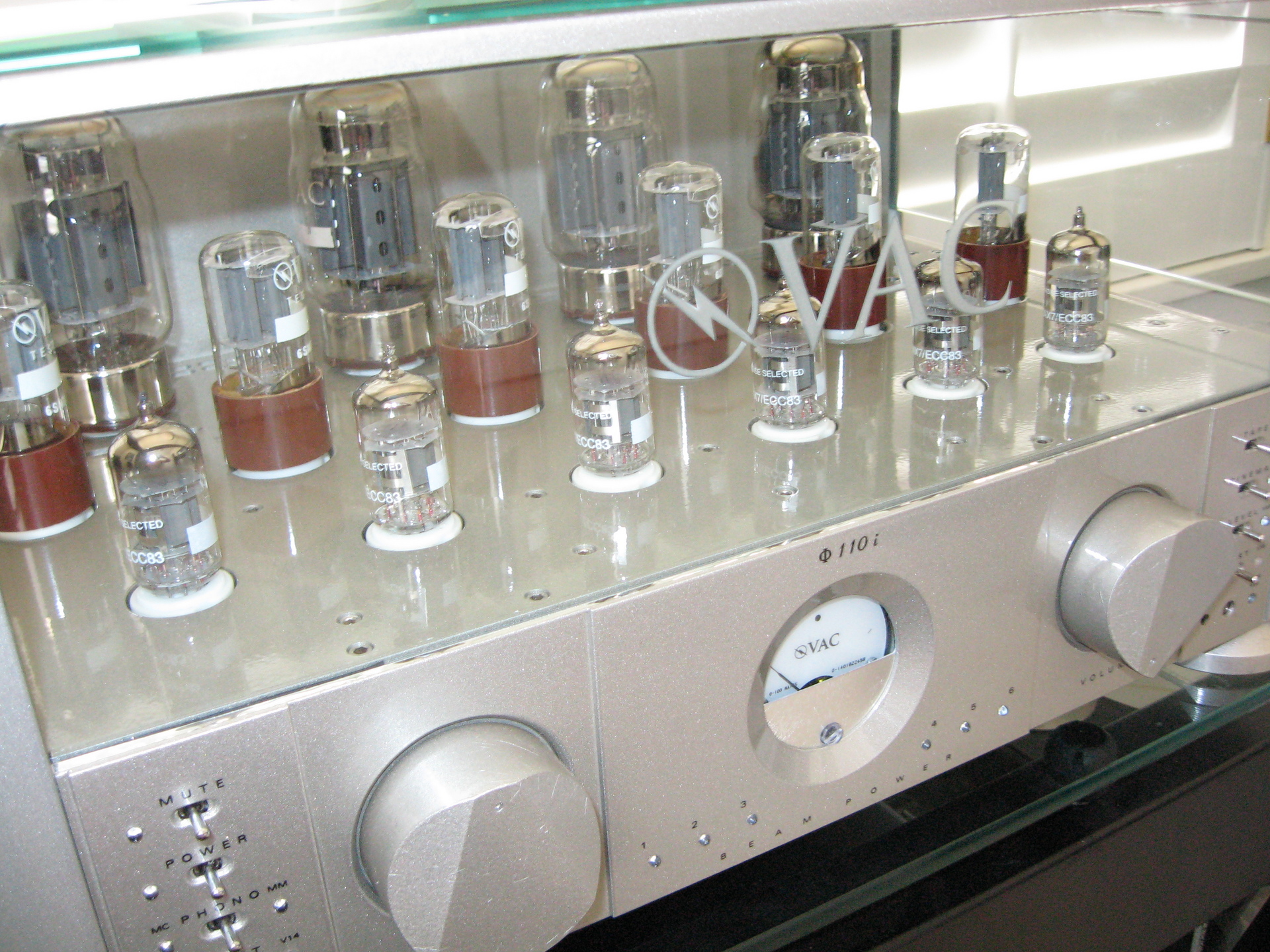 Gremal's Home Theater Gallery - Amplification gallery (49 photos)