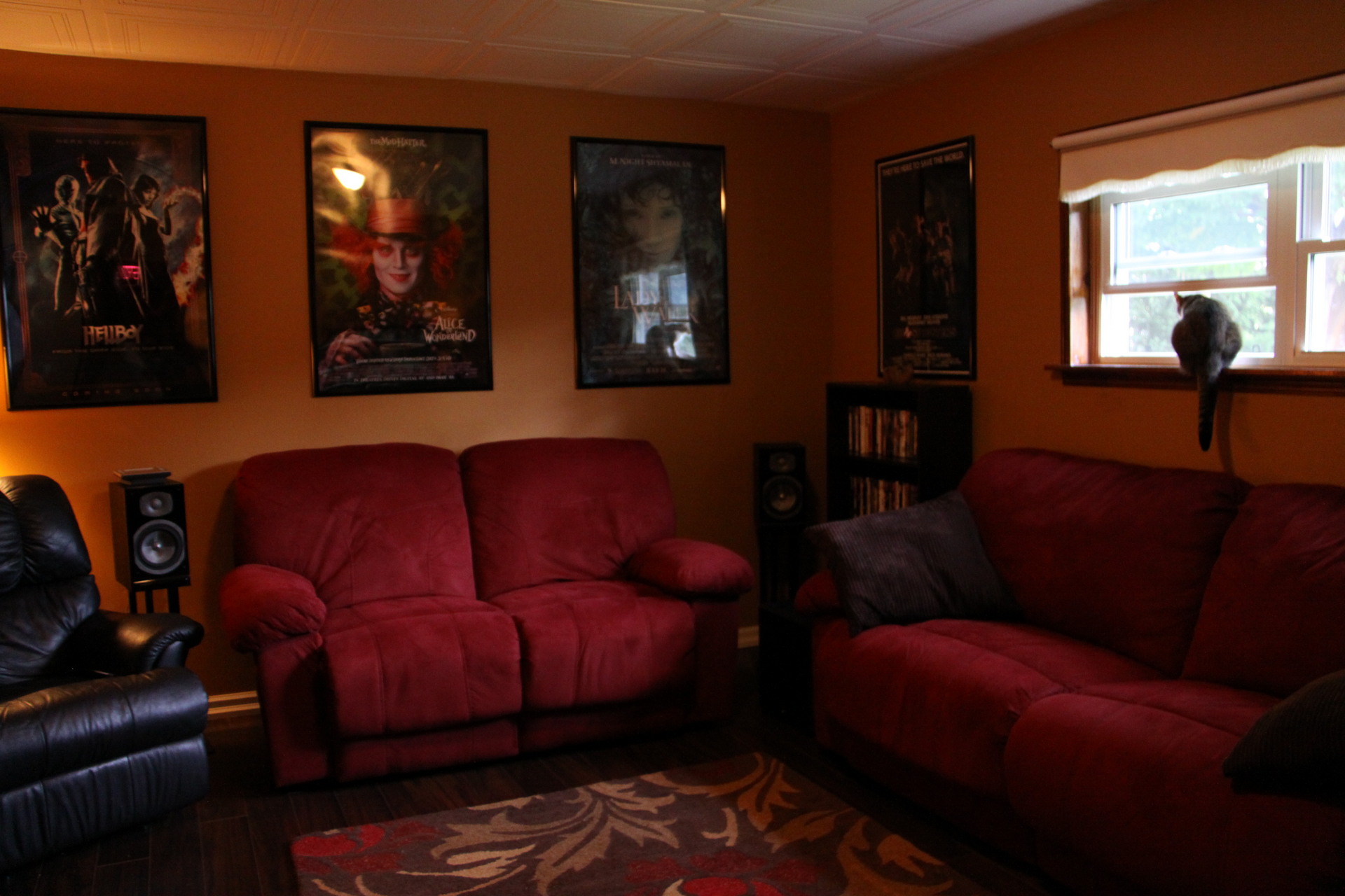 hrundi's Home Theater Gallery - Family room HT (25 photos)