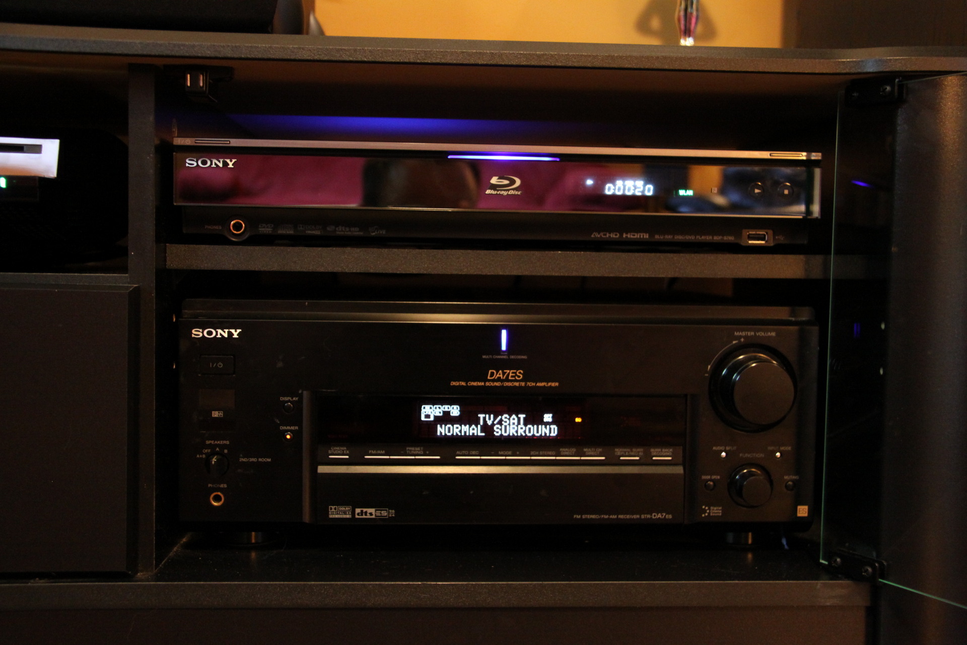 hrundi's Home Theater Gallery - Family room HT (25 photos)