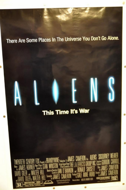 rkolinski's Home Theater Gallery - Giger/Alien/Species (184 photos)