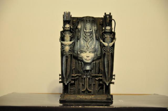 rkolinski's Home Theater Gallery - Giger/Alien/Species (184 photos)