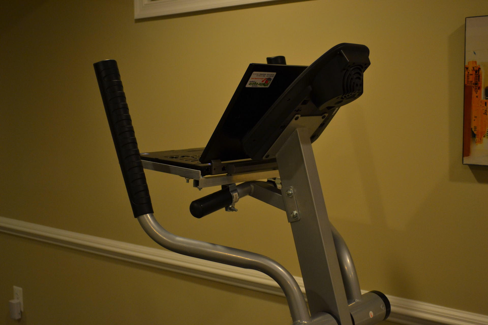 jjmbxkb's Home Theater Gallery - My Home Theater Hangout In Basement ...