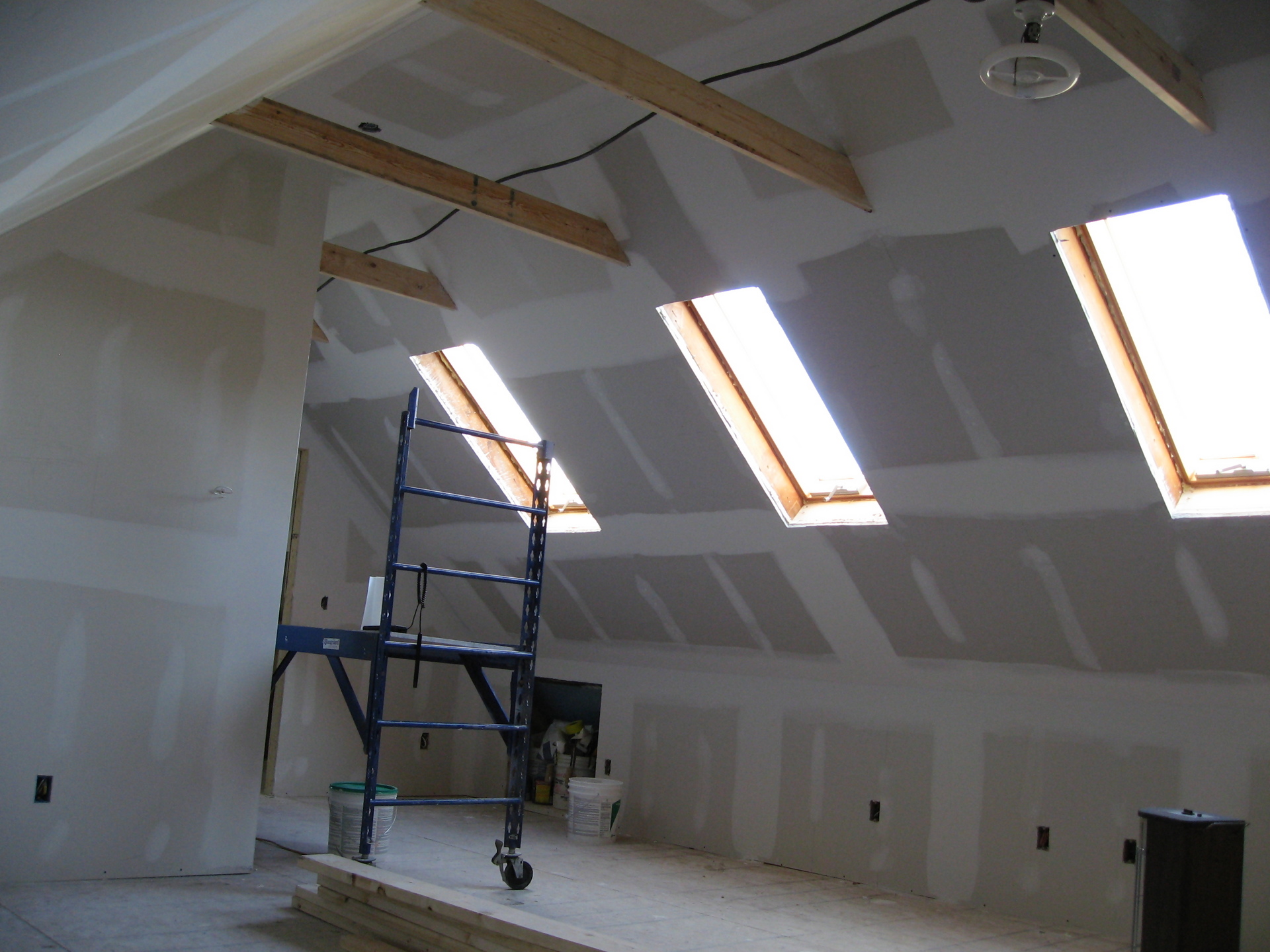 joeren's Home Theater Gallery - Attic conversion to home theater and ...