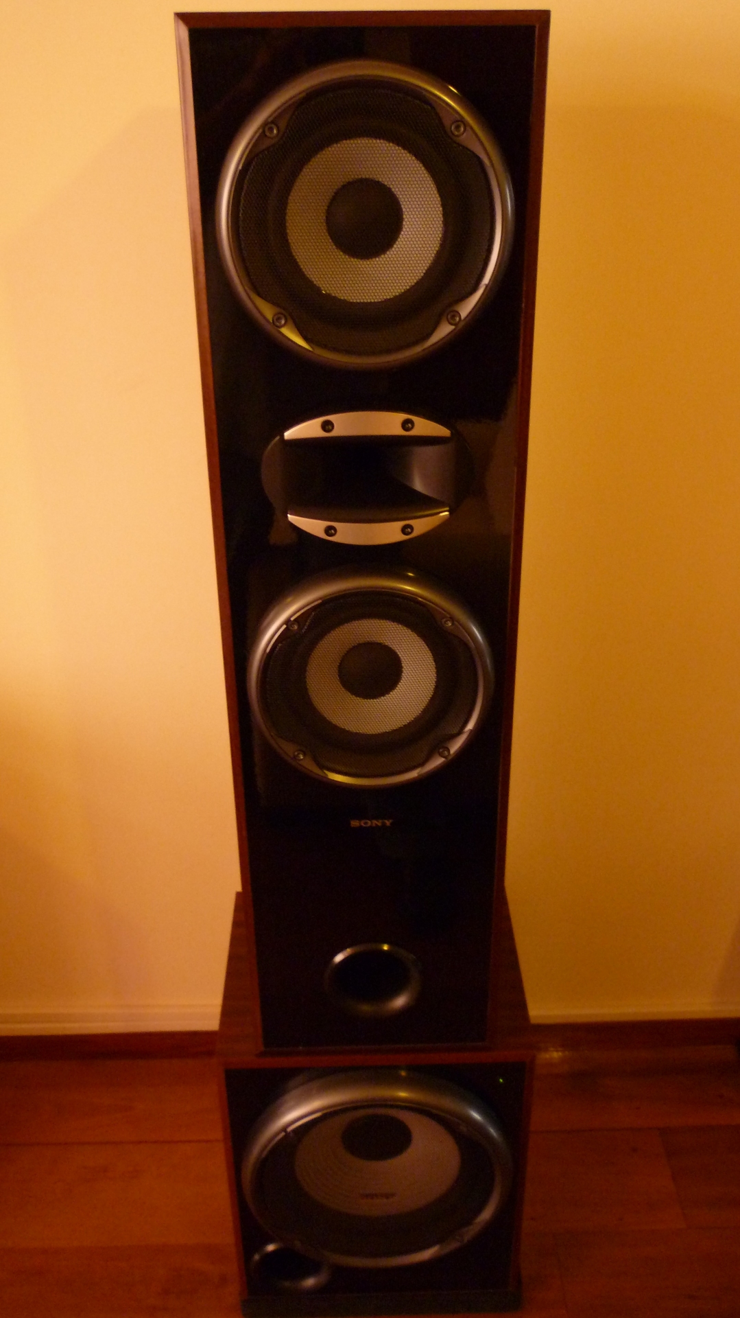 mangosta's Home Theater Gallery - DYI HT/Living room first setup (217 ...