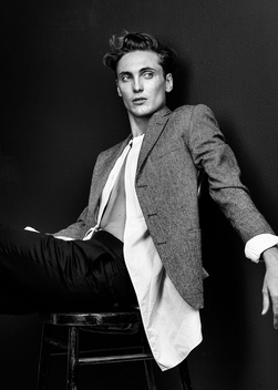 Eamon Farren