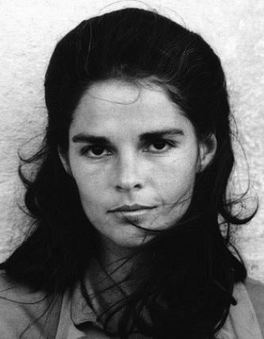 Ali MacGraw