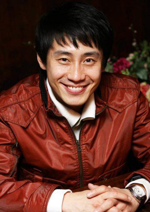 Shin Ha-kyun