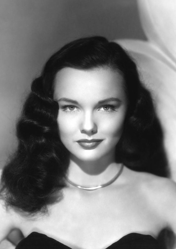 Wanda Hendrix
