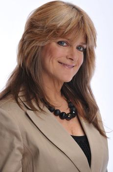 Susan Olsen (I)