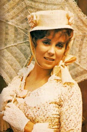 Louise Purnell's Instagram, Twitter & Facebook on IDCrawl