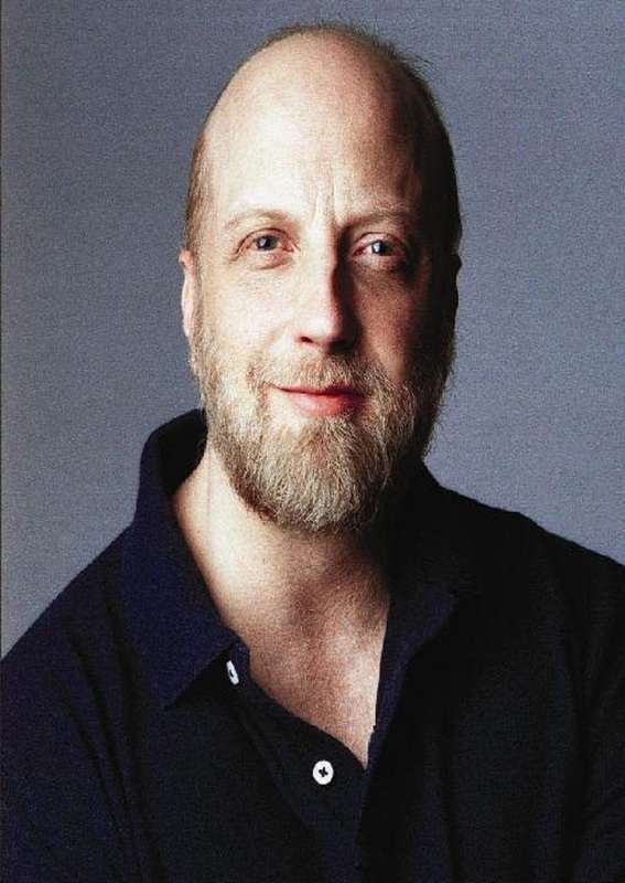 Chris Elliott