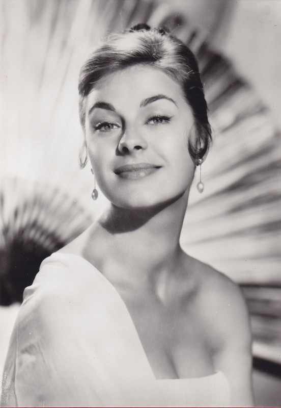 Michèle Girardon