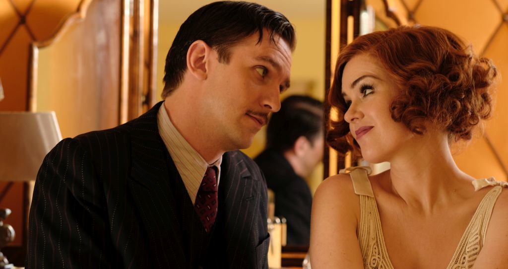 Blithe Spirit (2020)