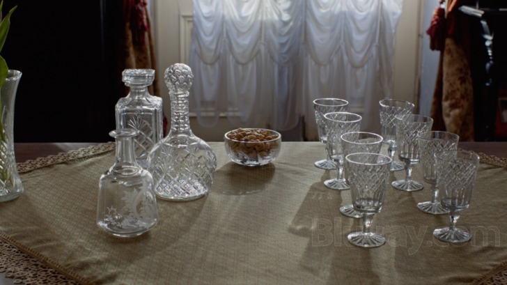 Dig: Season One Blu-ray