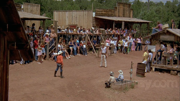 Bobbie Jo and the Outlaw Blu-ray