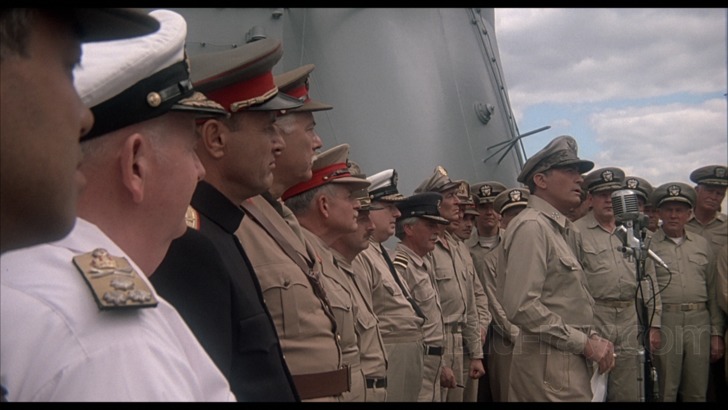 MacArthur Blu-ray