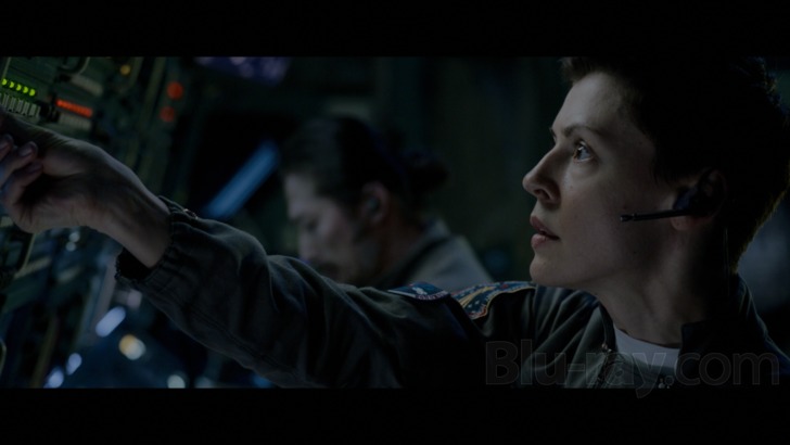 Life Blu-ray (Blu-ray + Digital HD)