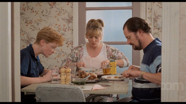 Life Is Sweet Blu-ray (Dual Format Edition) (United Kingdom)