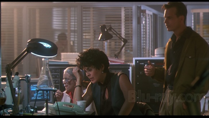 Predator 2 4K Blu-ray (4K Ultra HD + Blu-ray + Digital)