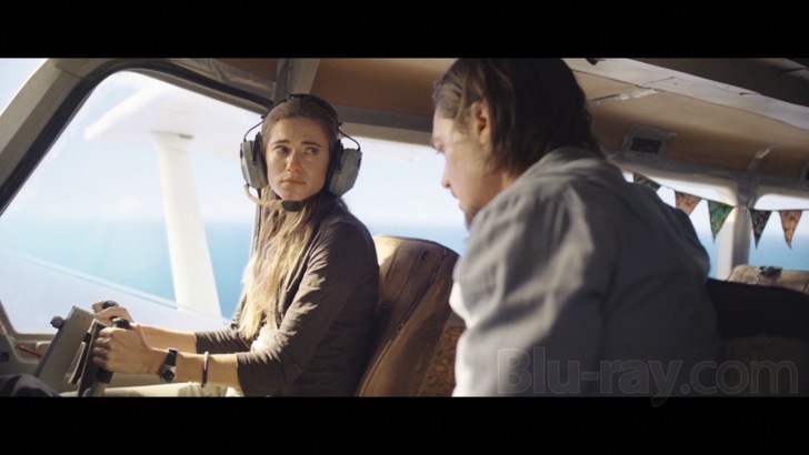 Horizon Line Blu-ray (Blu-ray + Digital HD)