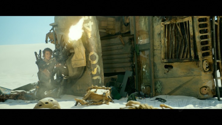 Monster Hunter Blu-ray (Blu-ray + Digital)