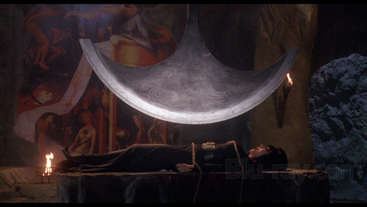 Elvira's Haunted Hills Blu-ray (Collector's Edition)