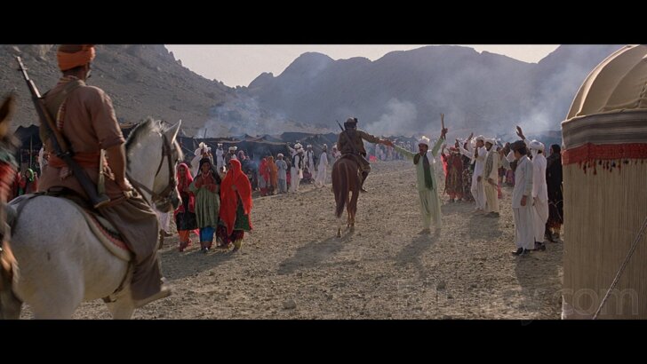 Caravans Blu-ray