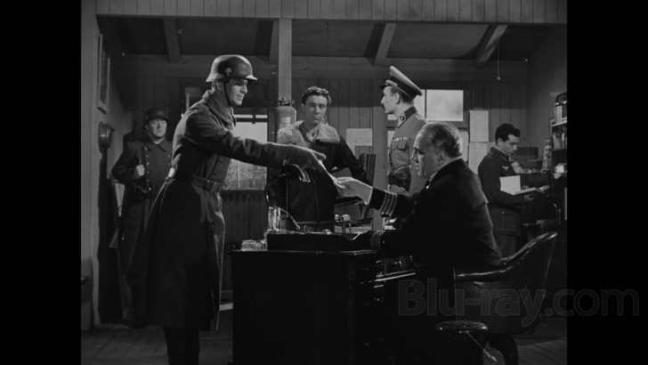 The Sea Shall Not Have Them and Albert R.N.: Two British Wartime ...