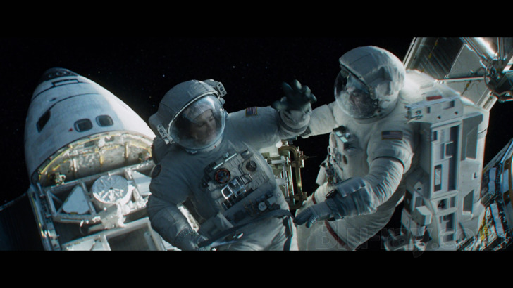 Gravity Blu-ray (Includes "Silent Space" version)