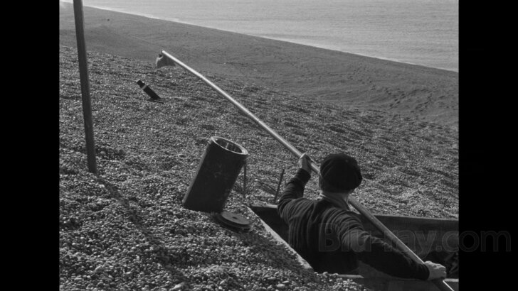 The Small Back Room Blu-ray (Hour of Glory / Vintage Classics) (United ...