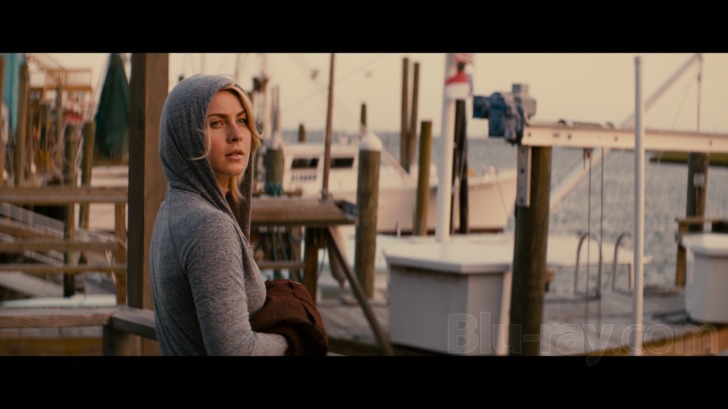 Safe Haven Blu-ray (Blu-ray + DVD)